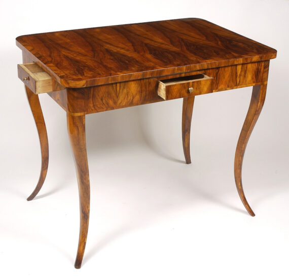 An elegant Biedermeier game table - Iliad